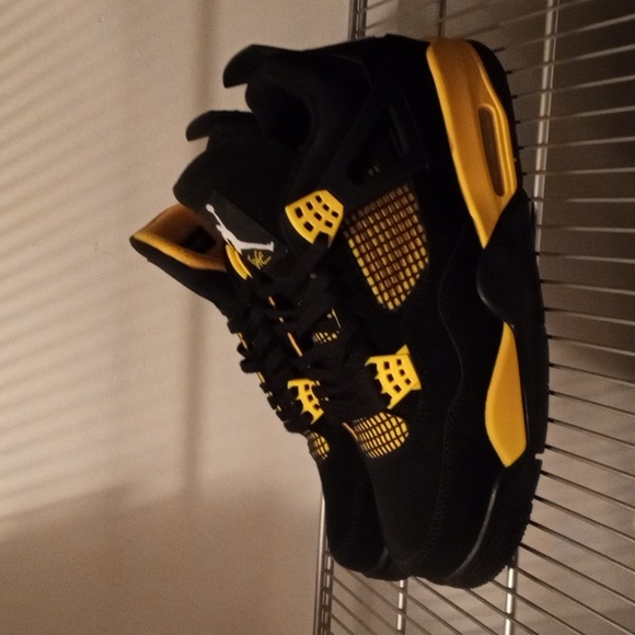 Jordan | Shoes | Yellow Thunder 4s | Poshmark